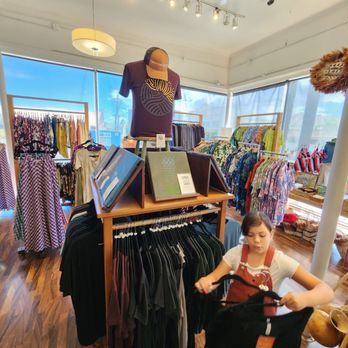 NATIVE INTELLIGENCE - Updated October 2025 - 48 Photos & 27 Reviews ...