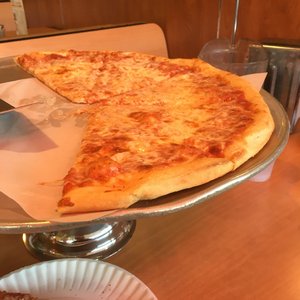 Freddy’s Pizzeria - 32 Photos & 80 Reviews - Pizza - 1266 150th St ...