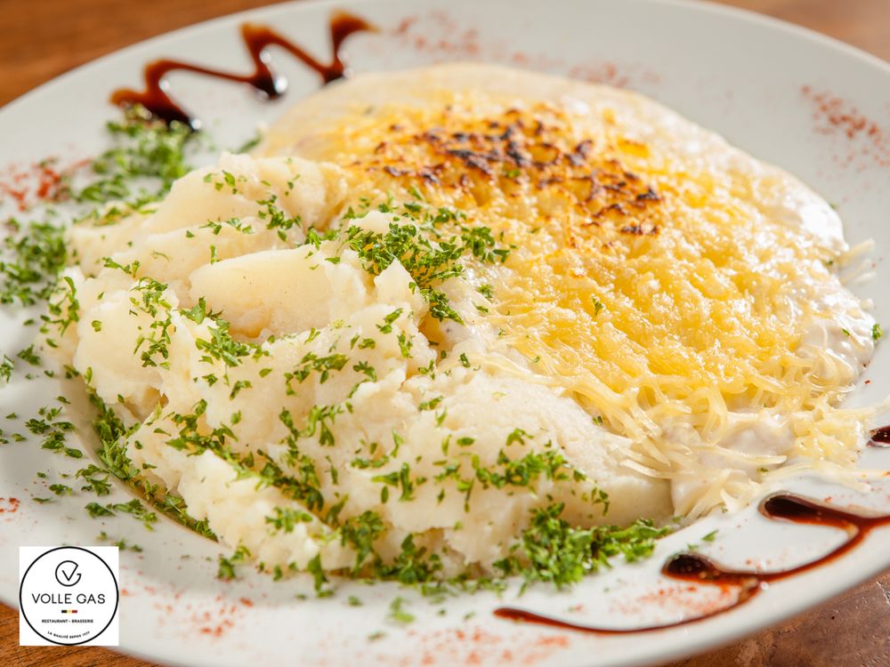 VOLLE GAS - 53 Photos & 30 Reviews - Place Fernand Cocq 21, Ixelles ...