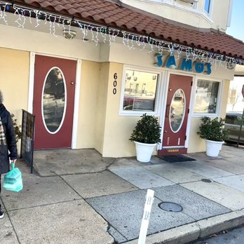 SAMOS RESTAURANT - Updated May 2025 - 361 Photos & 597 Reviews - 600 ...