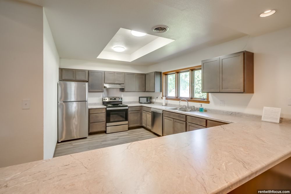 FOCUS PROPERTY MANAGEMENT - Updated December 2025 - 105 Photos & 45 ...