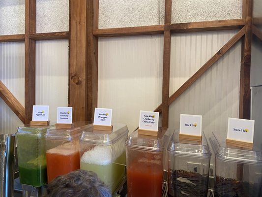 FARMSIDE KITCHEN - CARY WAVERLY PLACE - Updated April 2025 - 37 Photos ...