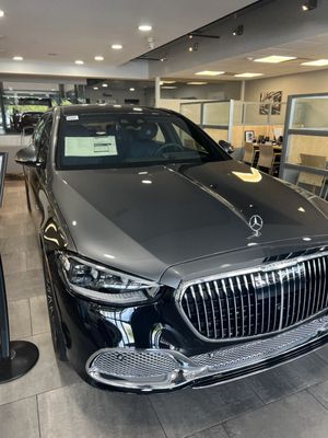 MERCEDES-BENZ OF HUNTINGTON - Updated December 2024 - 221 Photos & 109 ...