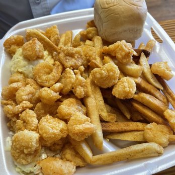 POCHE’S MARKET AND RESTAURANT - Updated April 2025 - 307 Photos & 189 ...