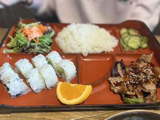 MIKUNI JAPANESE RESTAURANT & SUSHI BAR - Updated February 2025 - 1326 ...