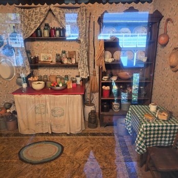 DOLLYWOOD - Updated January 2026 - 198 Photos & 145 Reviews - 2700 ...