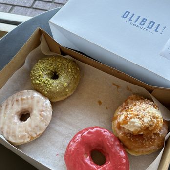 OLIBOLI DONUTS - Updated July 2024 - 2599 Photos & 1538 Reviews - 135 W ...