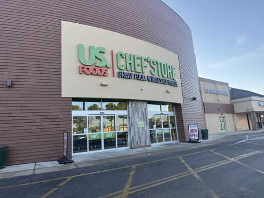 US FOODS CHEF’S STORE - Updated March 2025 - 199 Photos - 4001 Virginia ...