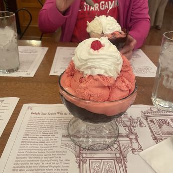 ZAHARAKOS - Updated February 2025 - 570 Photos & 448 Reviews - 329 ...