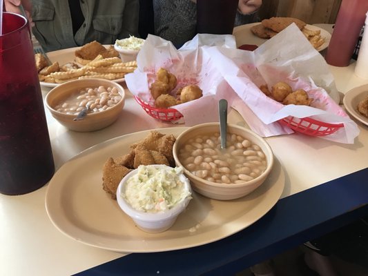 RIVERSHACK RESTAURANT - Updated October 2025 - 15 Reviews - 1002 ...