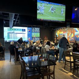 DOX - Updated July 2025 - 279 Photos & 127 Reviews - 10 Broadway ...