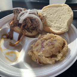 LOST TEXAN BBQ - 73 Photos & 162 Reviews - Barbeque - 1144 W 2700th N ...