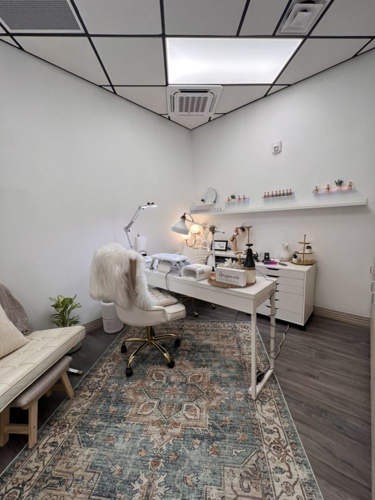 DARA STUDIO NAIL ART - Updated January 2025 - 110 Photos & 37 Reviews ...