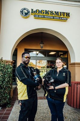 BUSY BEES LOCKS & KEYS LOCKSMITH - Updated October 2025 - 58 Photos ...