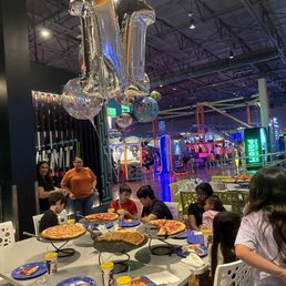 MAIN EVENT SAN ANTONIO NORTH - Updated June 2025 - 201 Photos & 288 ...