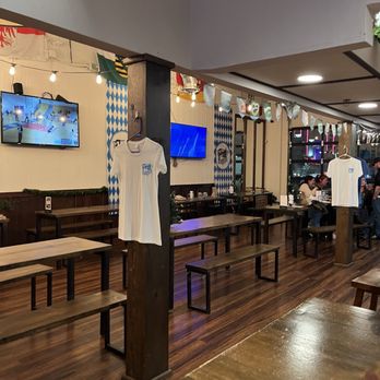 PROST RENO BIERGARTEN - Updated August 2025 - 521 Photos & 261 Reviews ...