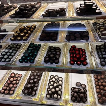 HEBERT CANDIES - Updated September 2025 - 94 Photos & 59 Reviews - 574 ...