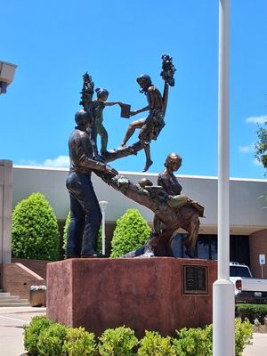 GRAPEVINE PUBLIC LIBRARY - Updated December 2025 - 47 Photos & 24 ...