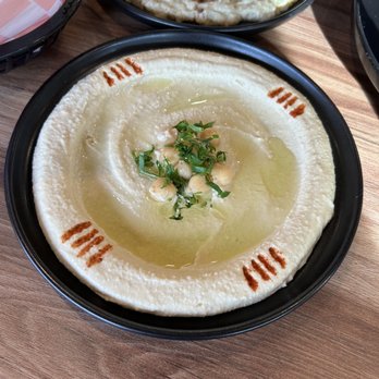 KANOON - Updated January 2025 - 300 Photos & 118 Reviews - 349 Hazel St ...