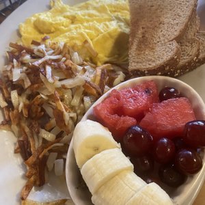 ELMER’S RESTAURANT - 125 Photos & 198 Reviews - 14055 SW Pacific Hwy ...