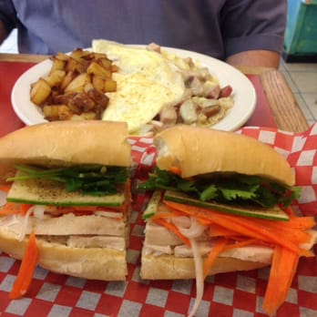 BROUGHTON STREET DELI - Updated December 2025 - 23 Photos & 21 Reviews ...