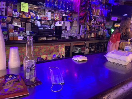 SOUTH BEACH SALOON - Updated January 2026 - 22 Photos & 14 Reviews - 28 ...