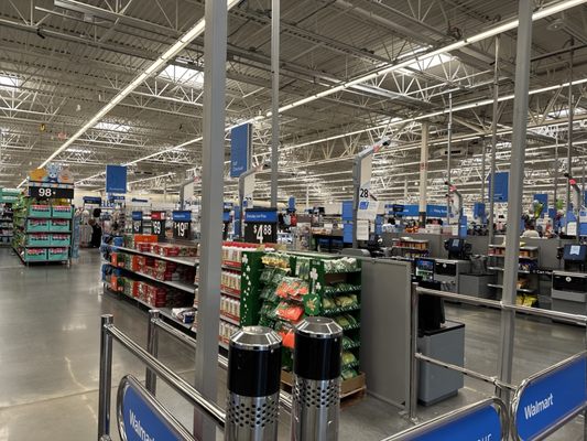 WALMART SUPERCENTER - Updated May 2025 - 33 Photos & 48 Reviews - 2677 ...