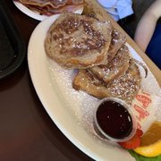 SIMPLE SIMON’S BAKERY & BISTRO - 1082 Photos & 1383 Reviews - 3639 Main ...