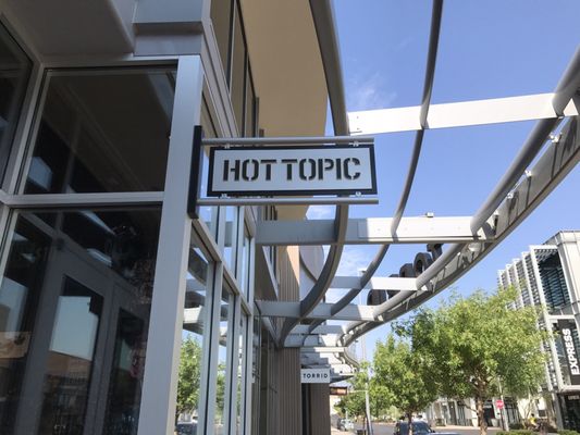 HOT TOPIC - Updated June 2025 - 64 Photos & 31 Reviews - 10975 Sage ...