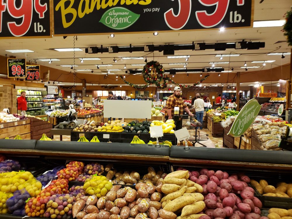WEGMANS - 34 Photos & 37 Reviews - 300 Hamilton St, Geneva, New York ...