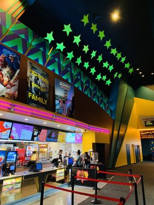 BRENDEN THEATRES - 80 Photos & 196 Reviews - 1021 10th St, Modesto ...