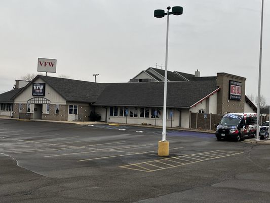 MESS HALL TAVERN & GRILL AT VFW POST 1215 - Updated June 2025 - 34 ...