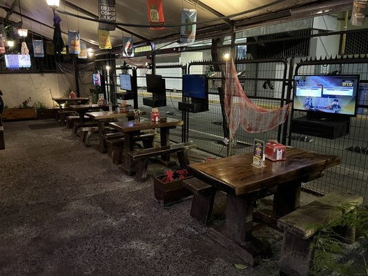 INSERT COIN - Updated April 2025 - 19 Photos - Cirujano Guzmán 39, RM ...