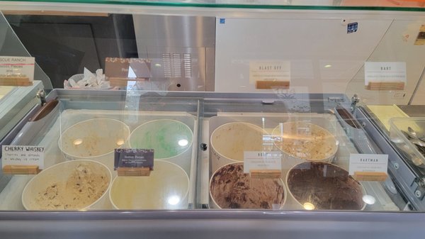 TWO SCOOPS CREAMERY - LAKE NORMAN - Updated October 2025 - 44 Photos ...