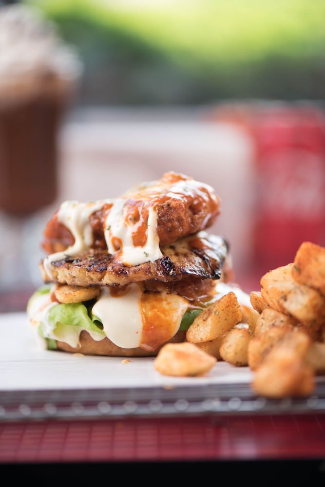 DUNK BURGERS AND CHOCOLATE - Updated May 2026 - 42 Photos - 2156 ...