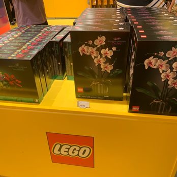THE LEGO STORE - Updated November 2025 - 28 Photos & 18 Reviews - 7875 ...