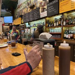 BAUMGARTNER’S CHEESE STORE & TAVERN - Updated April 2025 - 217 Photos ...