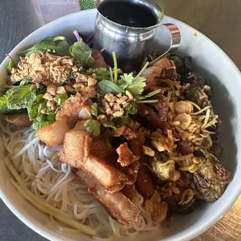 THAI POP - Updated September 2025 - 491 Photos & 270 Reviews - 4 3rd St ...