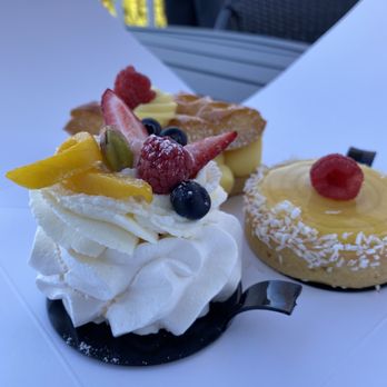 ÔFAURIA - Updated January 2026 - 25 Photos - 3417 Boulevard le ...