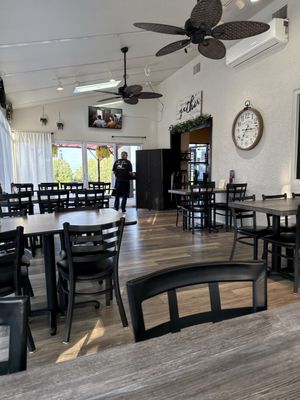 THE RUSTY ROOSTER - Updated December 2025 - 306 Photos & 244 Reviews ...