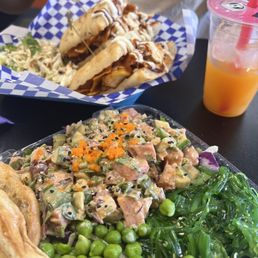 ISLAND DELI AND SMOOTHIE BAR - 50 Photos & 47 Reviews - 1014 E ...