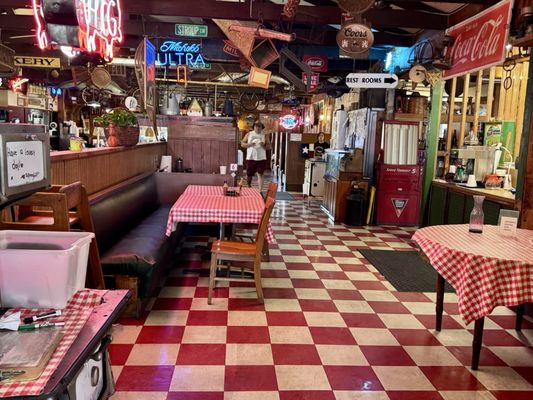 SPRINGHILL RESTAURANT - Updated December 2025 - 245 Photos & 239 ...