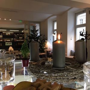 CAFE TELEGRAPH - 59 Photos & 15 Reviews - Garnisongasse 7, Wien ...