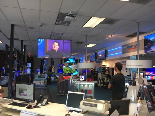 VIDEO & AUDIO CENTER - LAWNDALE - Updated January 2026 - 18 Photos & 81 ...