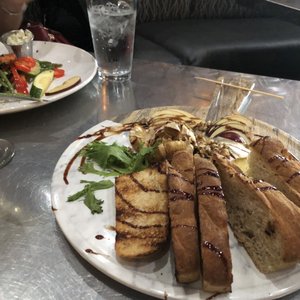 FUGAZZIS - 250 Photos & 325 Reviews - 127 W Main St, Visalia, CA - Menu ...