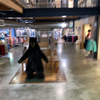 THE OUTLET STORE - Updated April 2025 - 22 Photos & 19 Reviews - 5 ...