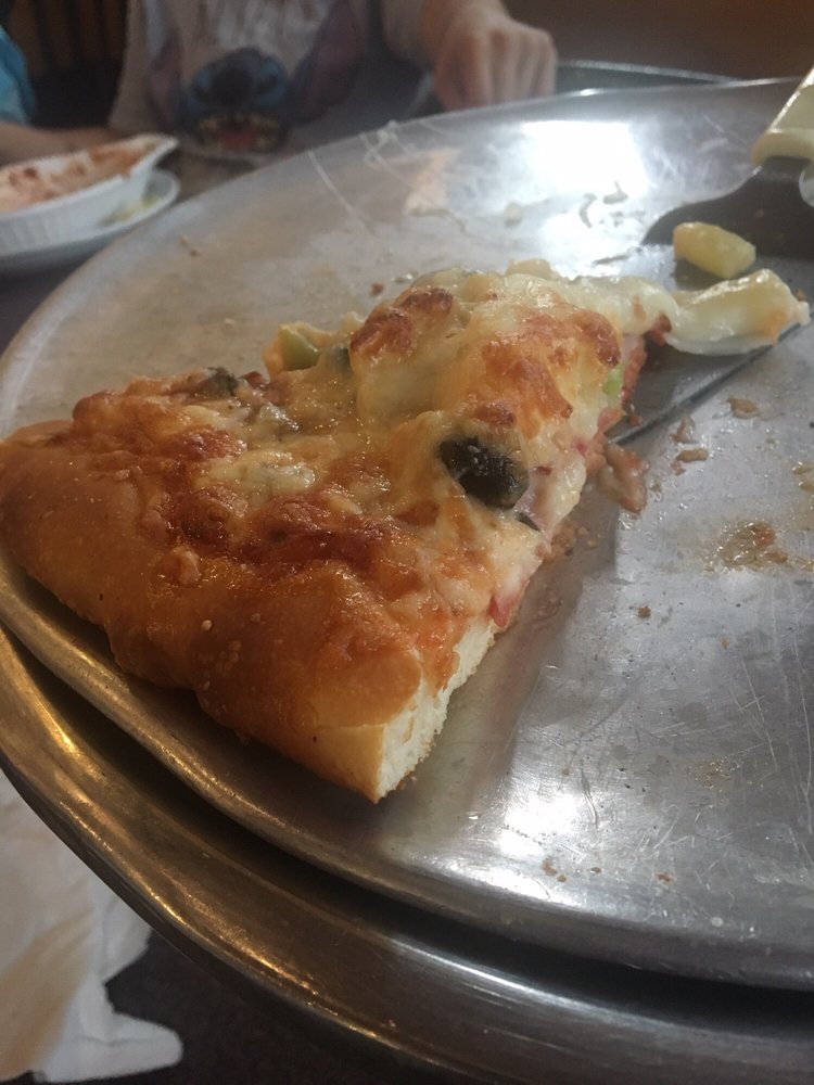 TERRY’S ROYAL PIZZA - Updated December 2025 - 1005 14 Avenue ...