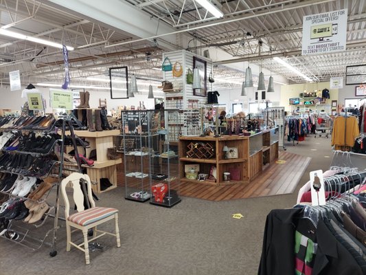 THE BRIDGE THRIFT STORE - Updated February 2025 - 52 Photos & 38 ...