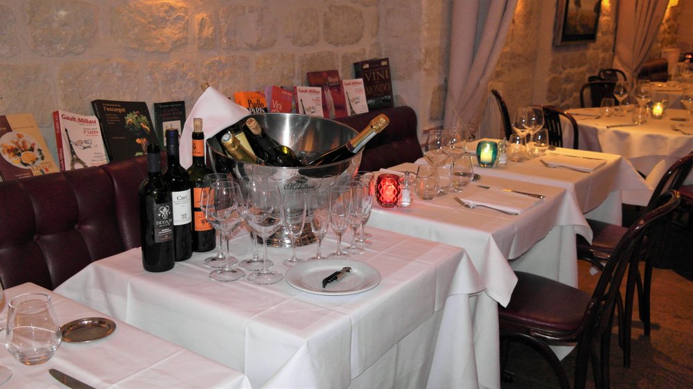 SAMESA - Updated June 2025 - 41 Photos & 33 Reviews - 13 rue Brey ...