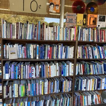 READER’S CORNER - Updated December 2025 - 24 Photos & 83 Reviews - 3201 ...